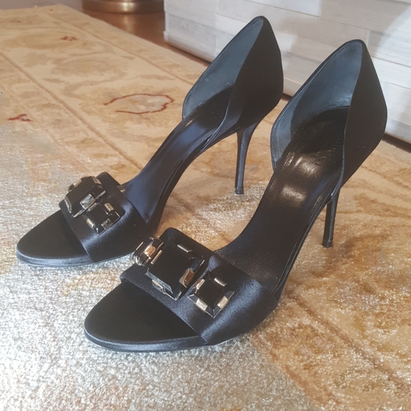 Gucci | Shoes | Gucci Sand Tess S Cuoio Raso Seta Nero 60 | Poshmark